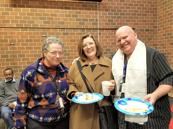 Retiring librarian well-known for music career – MyNortheaster.com