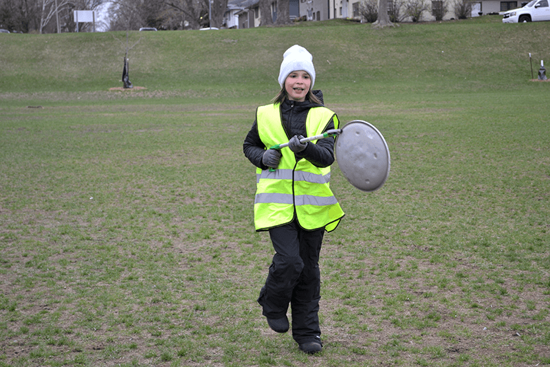 Chilly Earth Day brings out cleaning volunteers – MyNortheaster.com