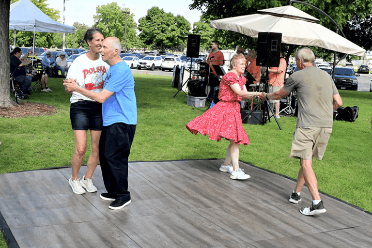 Heights celebrates with Polish picnic in Huset Park – MyNortheaster.com